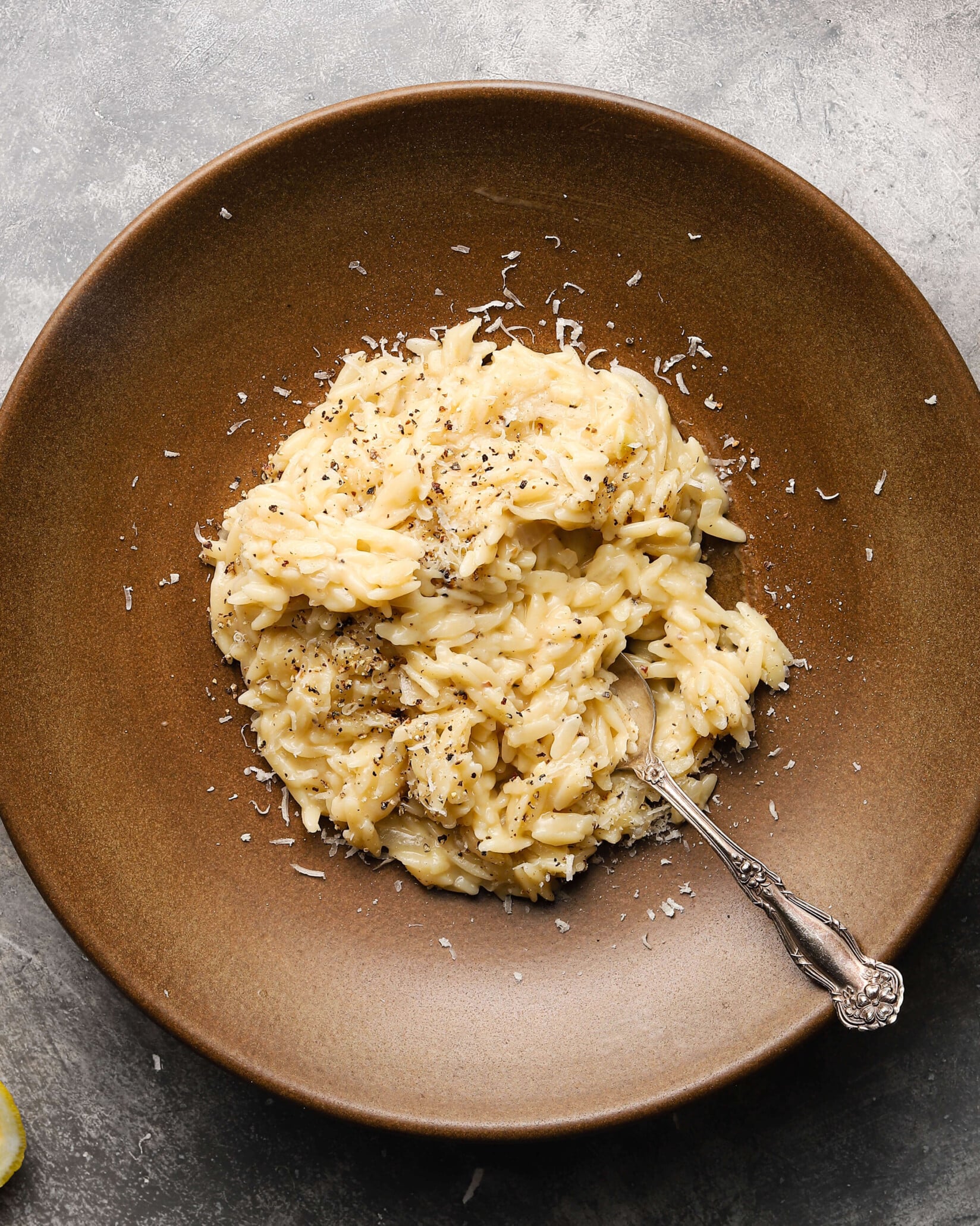 Cacio e Pepe Orzo Pasta | Lindsey Eats