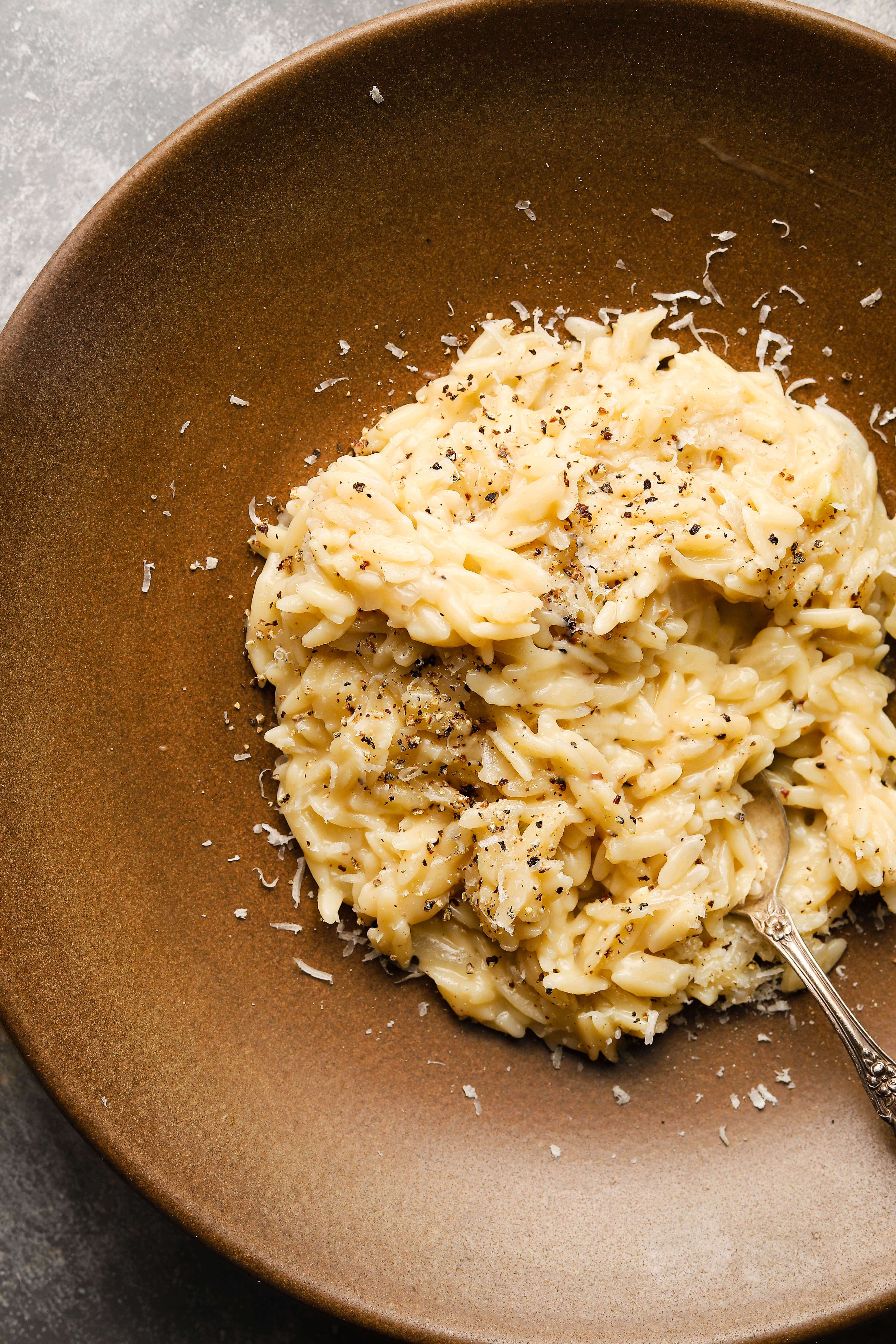 Cacio e Pepe Orzo | Lindsey Eats