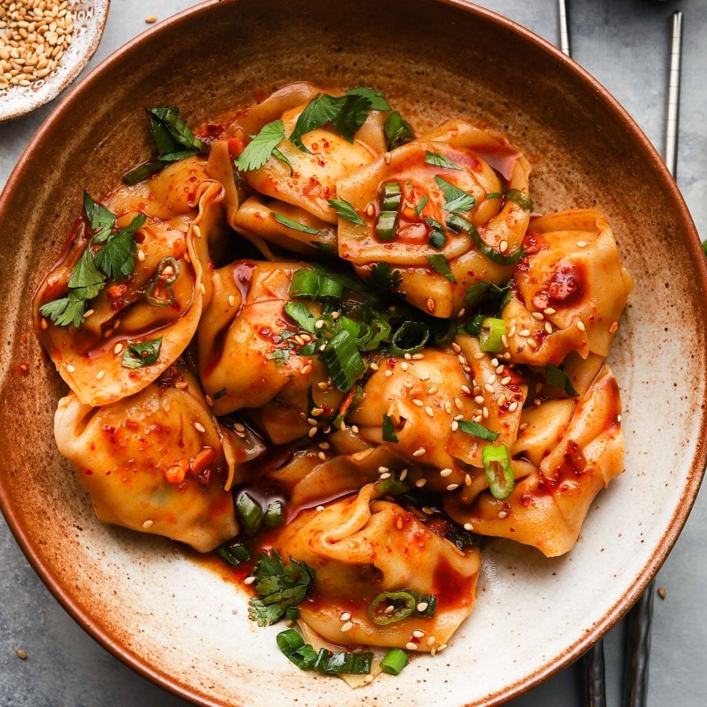 Spicy Chicken Wontons | Lindsey Eats